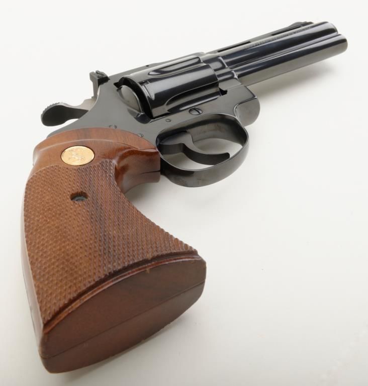 Colt Diamondback DA revolver, .38 Special cal., 4” ventilated rib ...